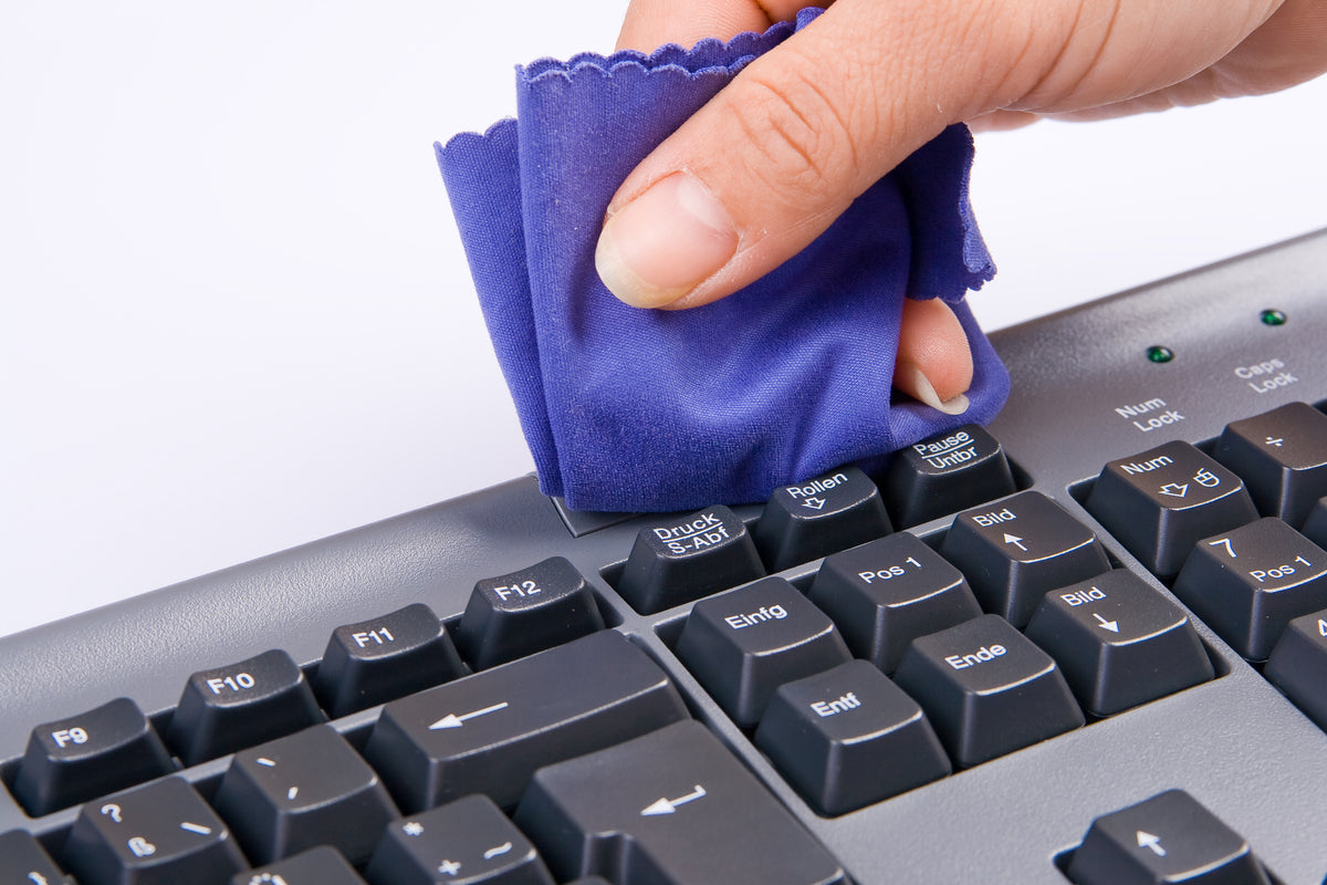 How to Clean a Keyboard: Do's and Don'ts – Jestik, Inc.